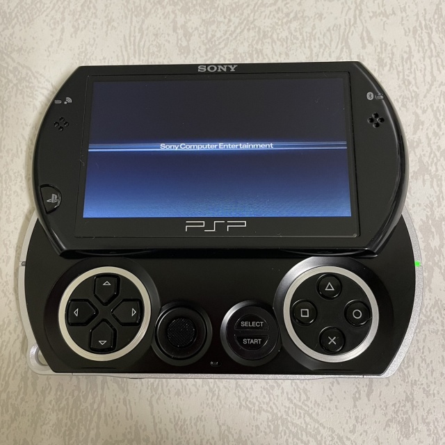 最高にカッコイイ! PSPの最終形態「PlayStation Portable go」とは？｜BEEP秋葉原
